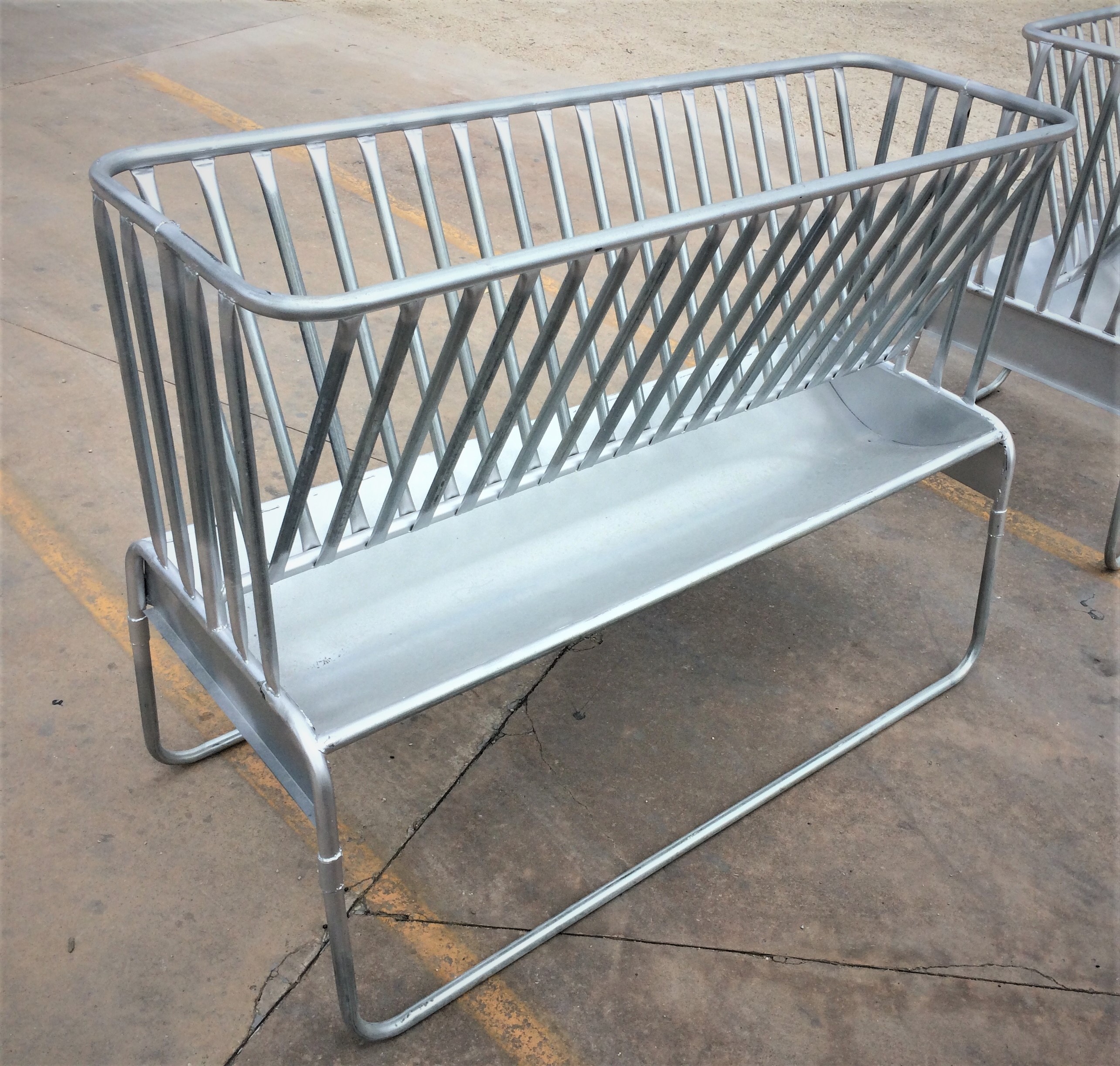 American Fence & Supply Co.: 8'long PastureFeedergalvanize w/hay rack